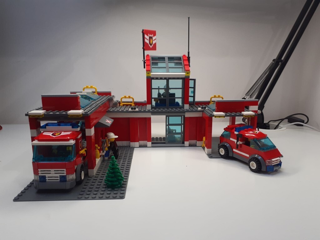 Lego City 7945 Fire Station | Mszczonów | Kup teraz na Allegro Lokalnie
