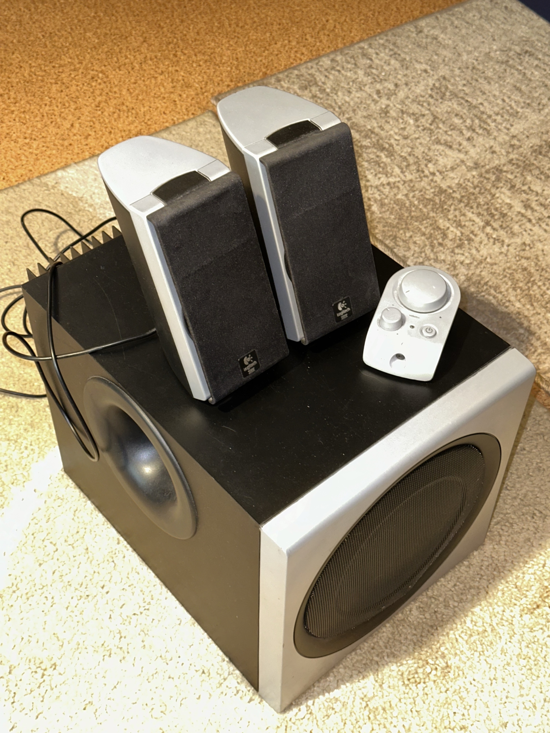 Logitech Z-2300 - Niska cena na Allegro.pl