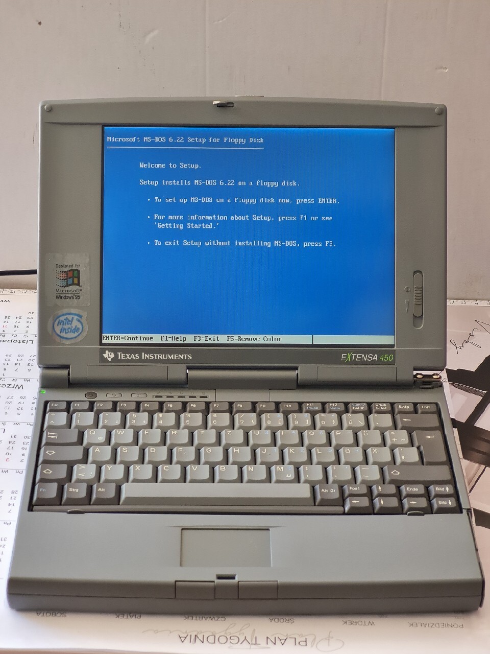 Retro Laptop Texas Instruments 486DX4 75MHz RZADKI | Kołobrzeg | Kup ...