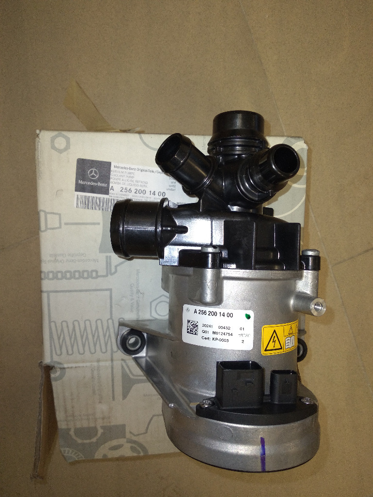 mercedes 53 amg pompa wody a2562001400 nowa | Sokołów Podlaski ...