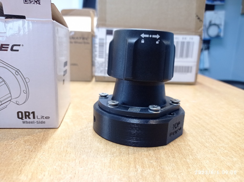 Metal QR1 VS Plastic QR1 Lite R/Fanatec, 42% OFF