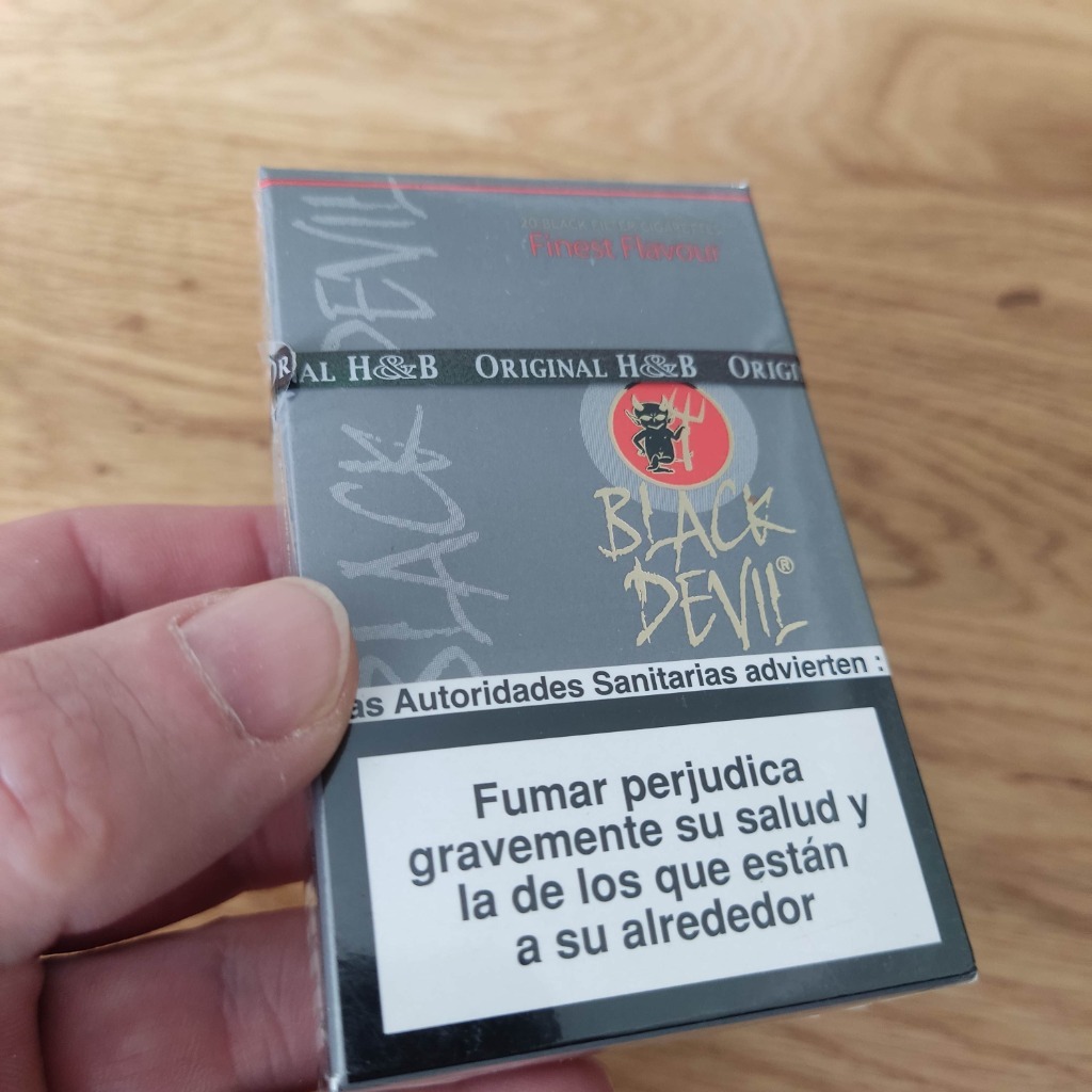 Kolekcjonerskie papierosy Black Devil H&B | Żary | Kup teraz na Allegro ...