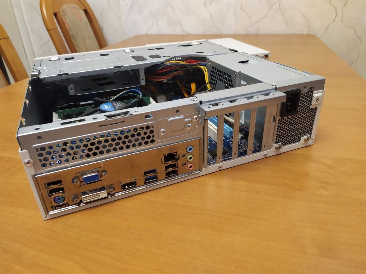 Mały komputer stacjonarny i7 16gb ram 240gb ssd | Łódź | Kup teraz na ...