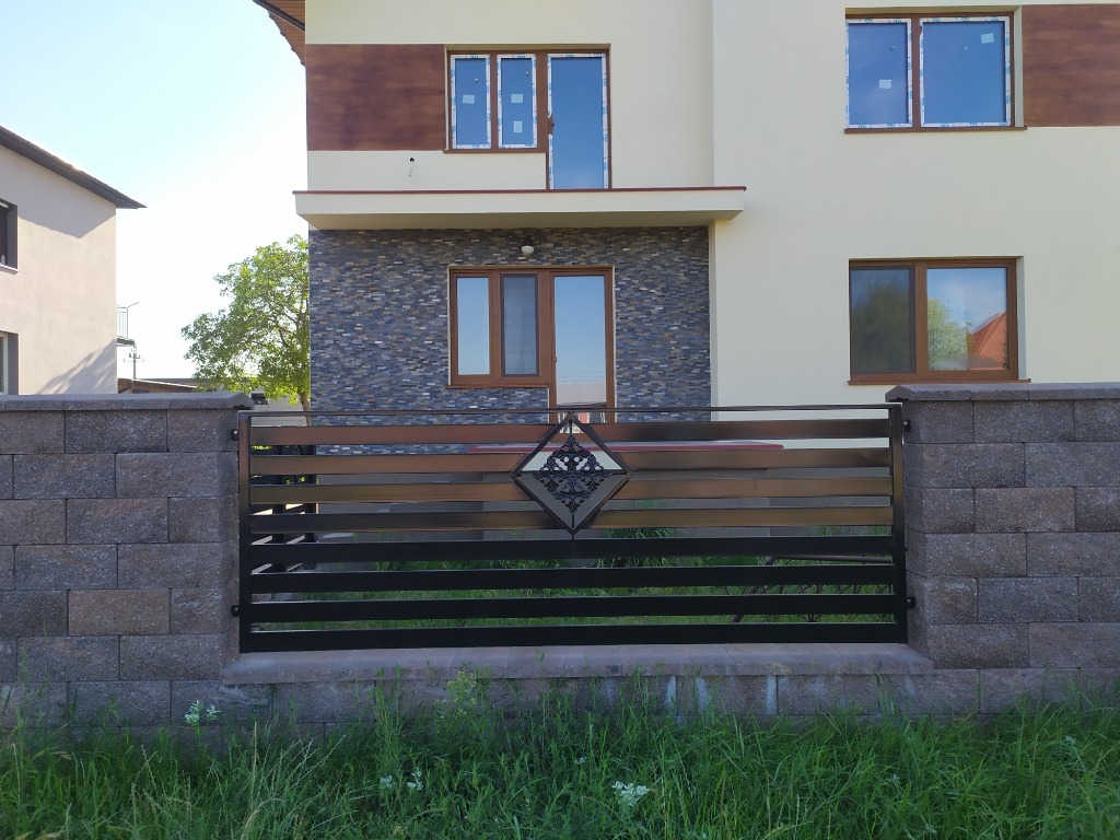 wrota , garaże betonowe, bindry, ogrodzenia | Kiernozia | Kup teraz na ...