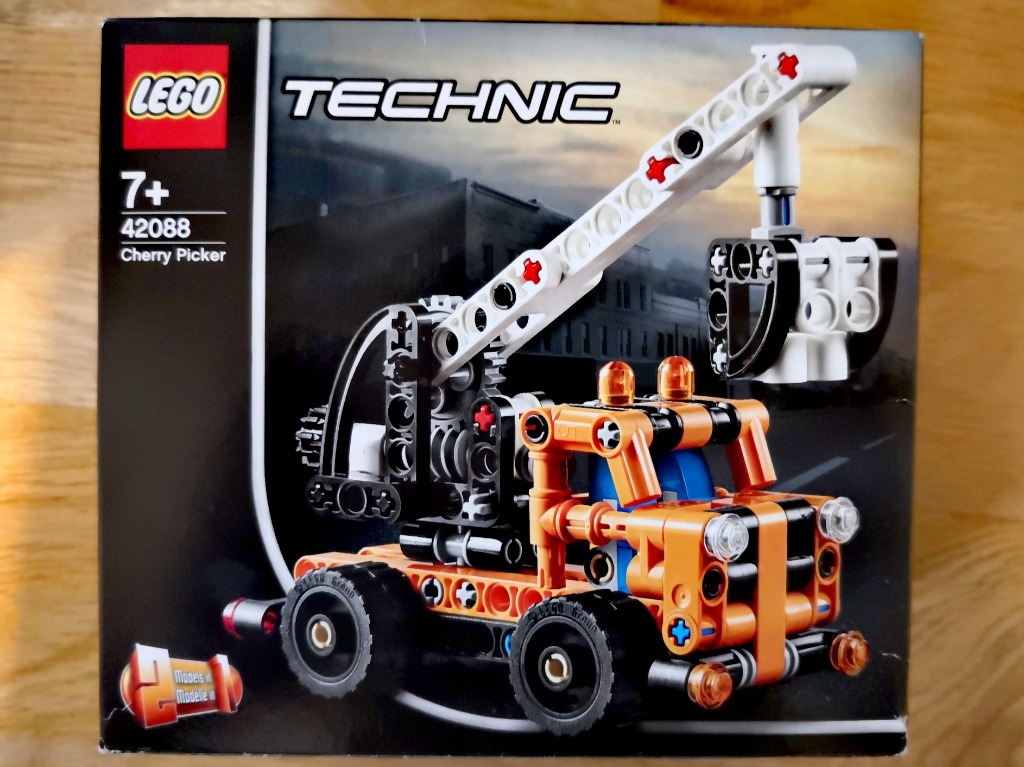LEGO Technic 42088 Ciężarówka z wysięgnikiem | Lublin | Kup teraz na ...