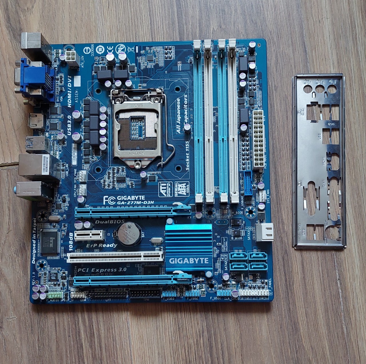 GIGABYTE GA-Z77M-D3H | Kraków | Kup teraz na Allegro Lokalnie