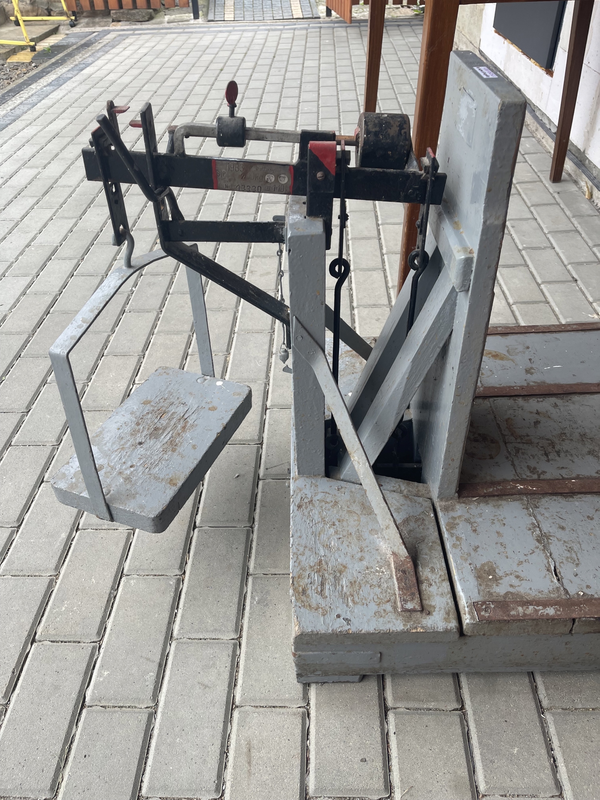 Waga dziesiętna rolnicza PRL | Królik Polski | Kup teraz na Allegro ...