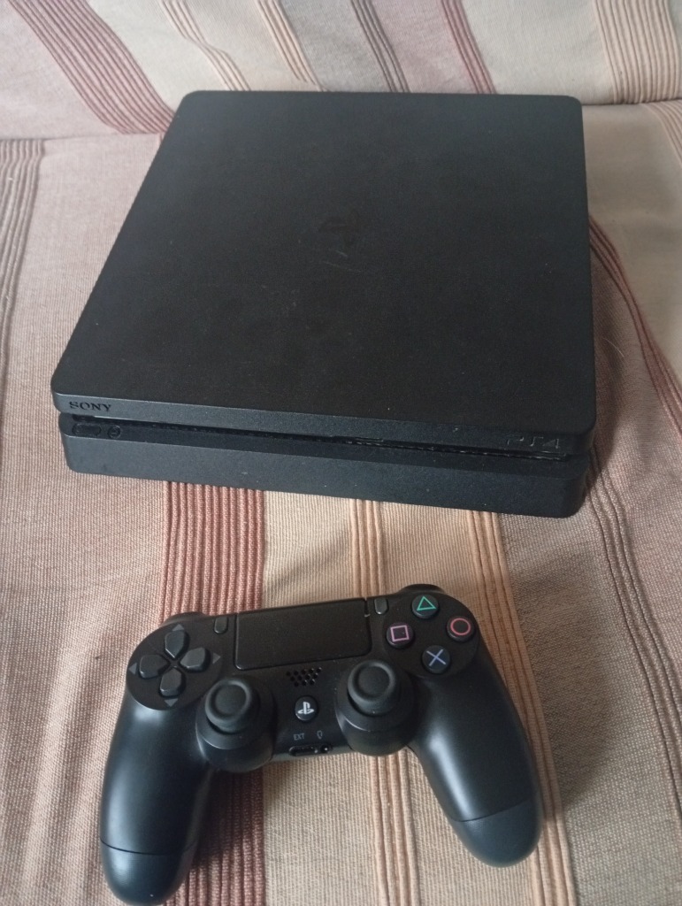 Playstation 4 Slim 500GB pad gry kable | Oświęcim | Kup teraz na ...