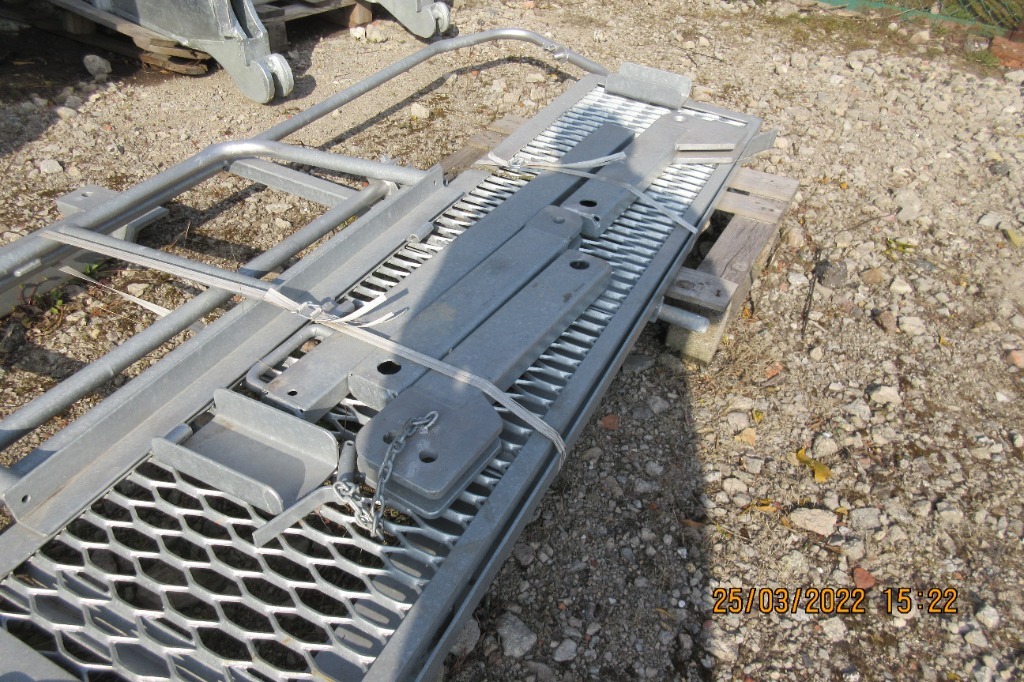 Przesiewacz Fintec 542 wodny, wibrokrata, rozdrabn | Bydgoszcz ...