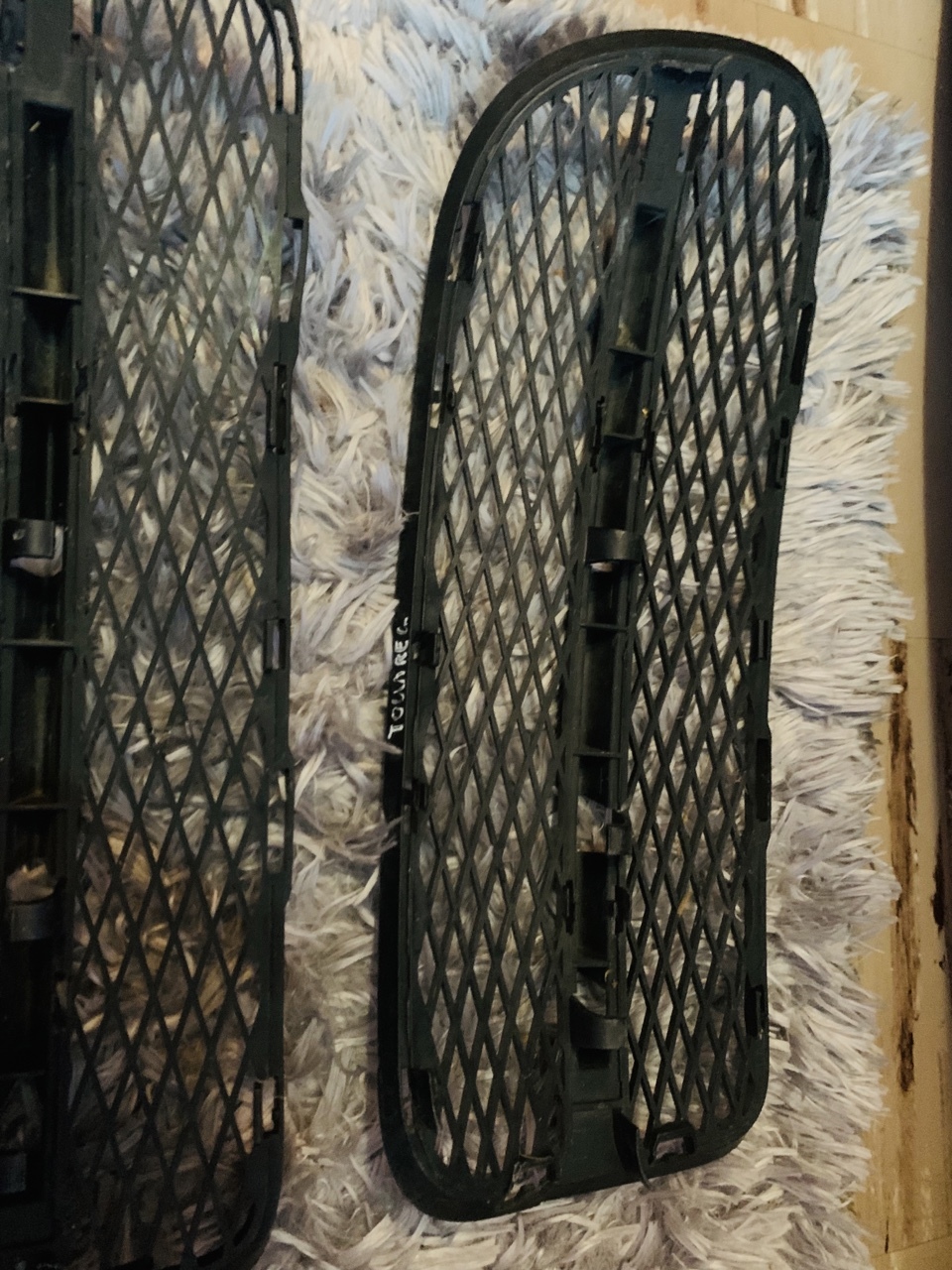 Kratka atrapa zderzaka VW Touareg | Biały Bór | Ogłoszenie na Allegro Lokalnie