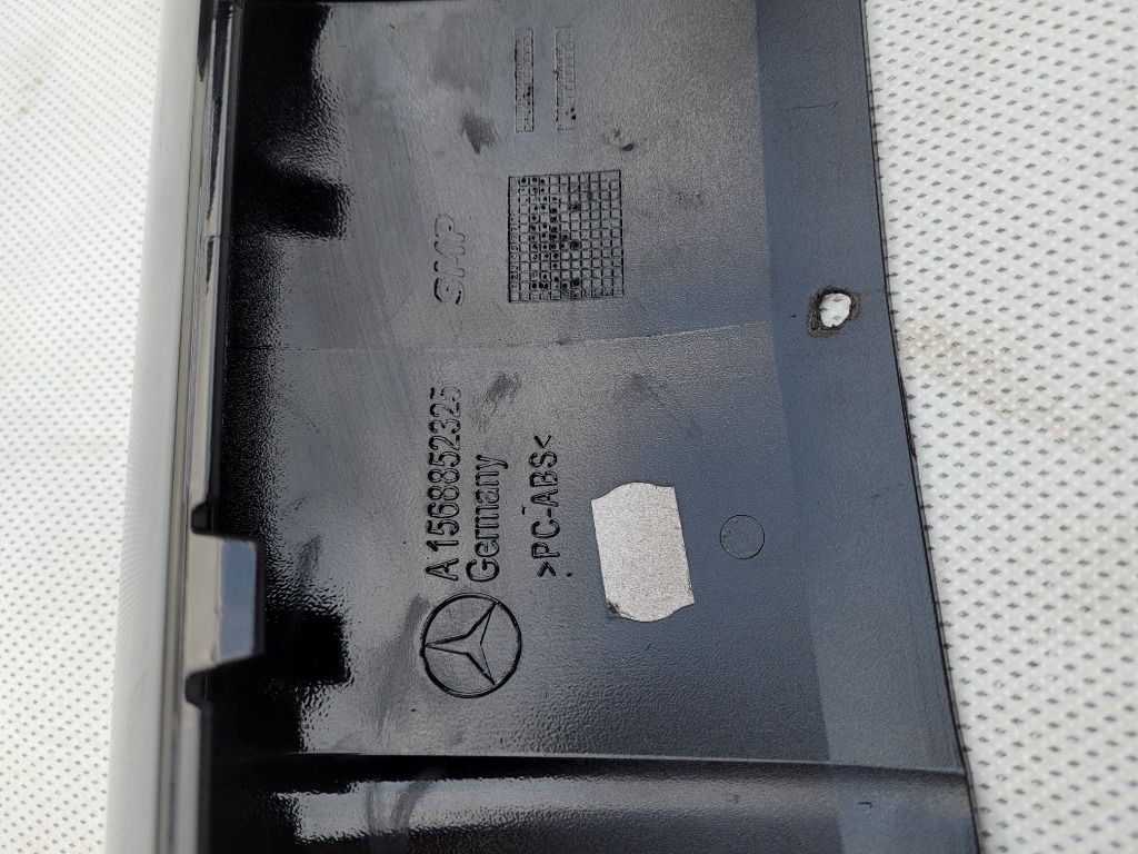 Spoiler zderzaka przód MercedesGLA AMG A1568852325 | Wierzchowo ...