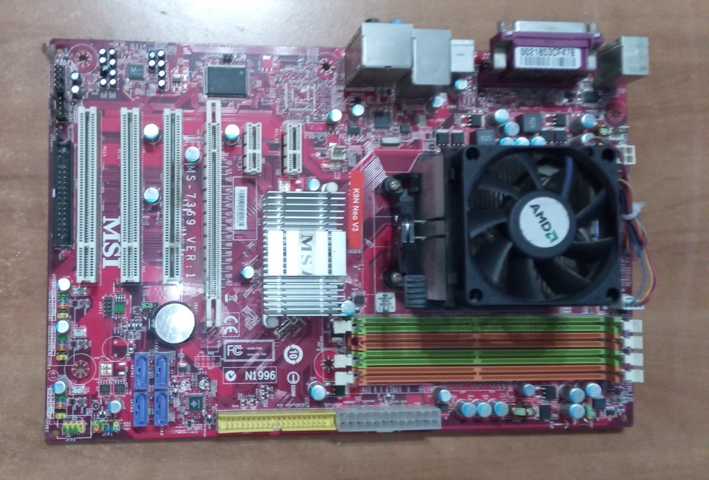 Płyta główna MSI K9N NEO + AMD ATHLON 64 X2 5000+ i maskownica ...