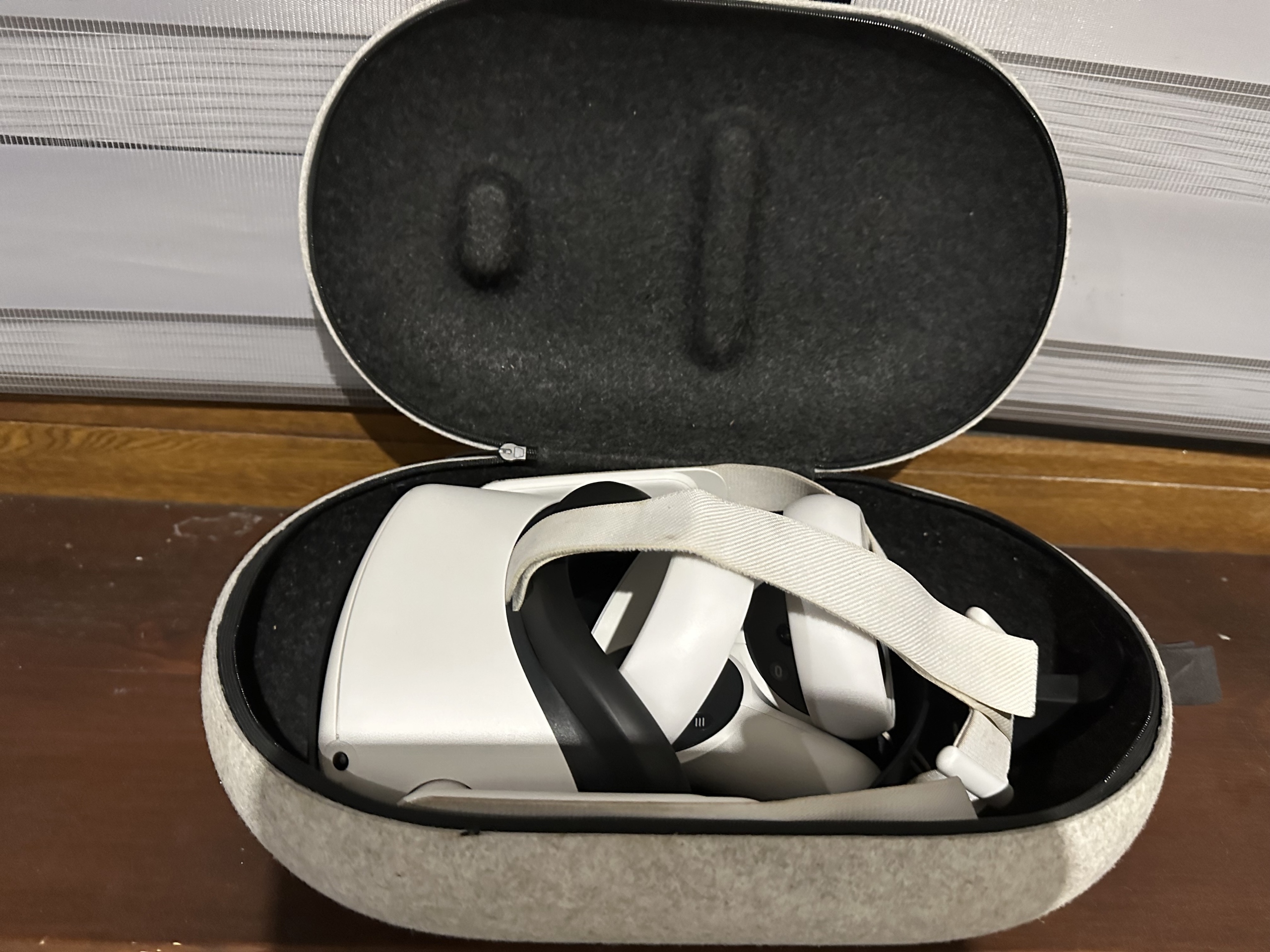 Gogle Vr Oculus Quest 2 128gb Używane - Niska cena na Allegro.pl