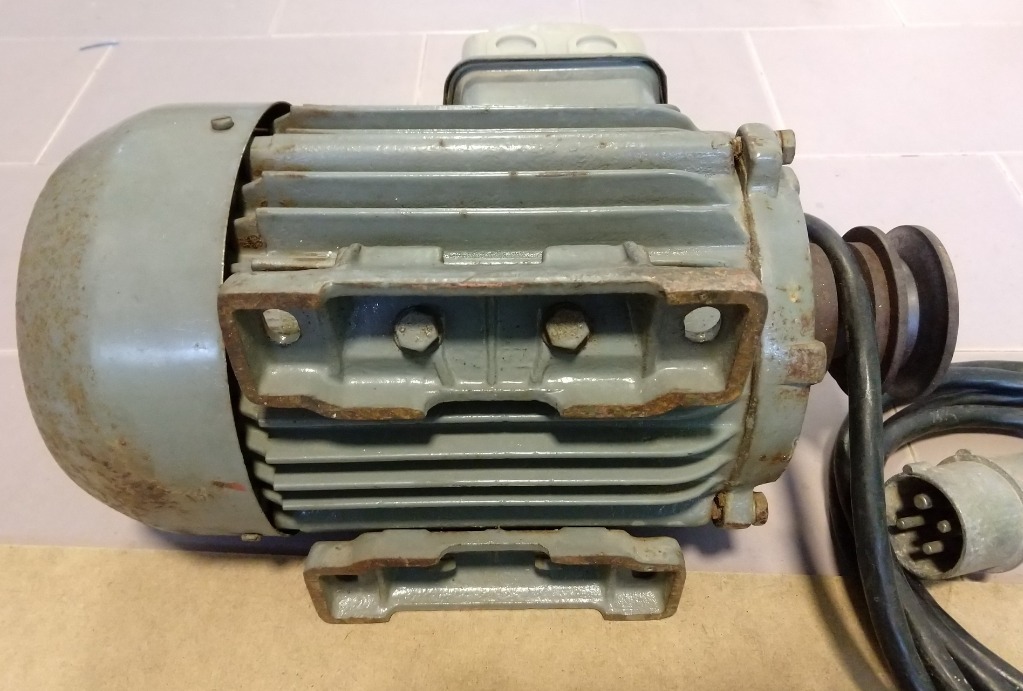 SILNIK ELEKTRYCZNY 3 FAZOWY 2,2kW 1420r 380V | Świątniki Górne | Kup ...