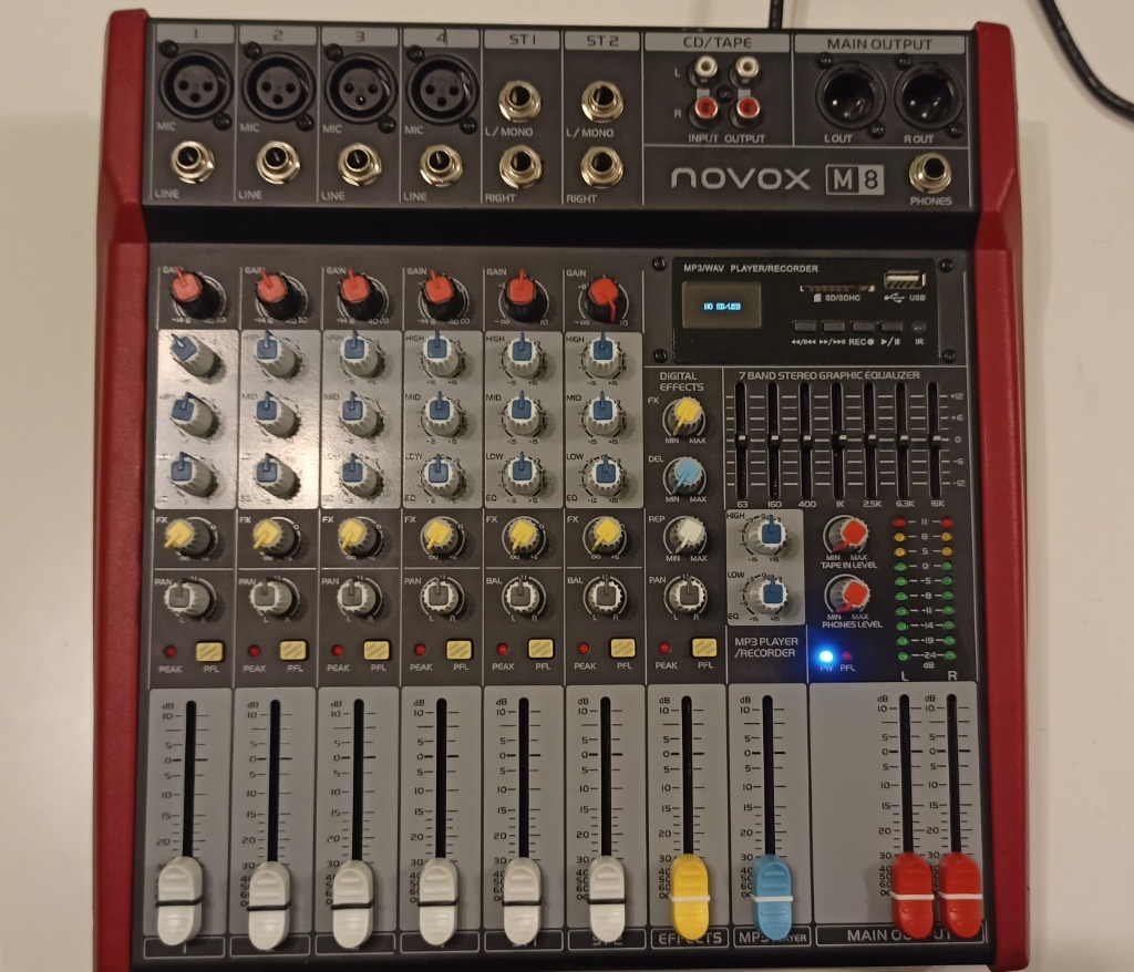 Mikser audio Novox M8 mp3 Mixer | Grodzisk Mazowiecki | Licytacja na Allegro Lokalnie