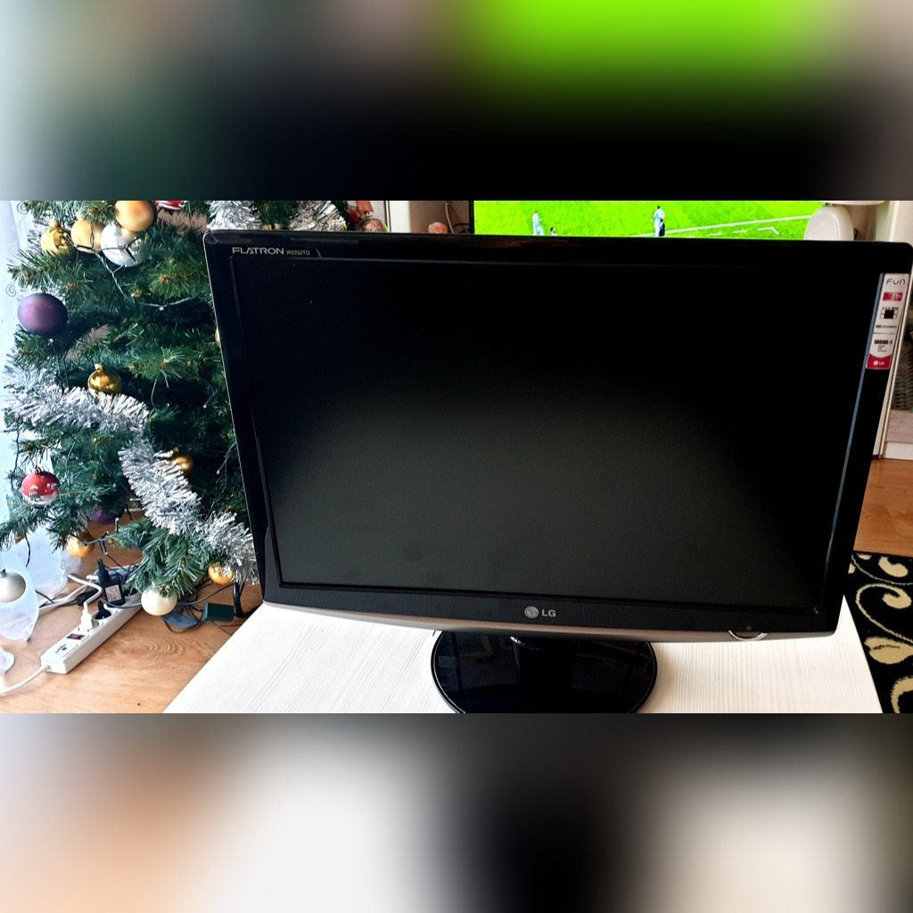 Monitor 22" LG Flatron W2252TQ | Słupca | Ogłoszenie na Allegro Lokalnie