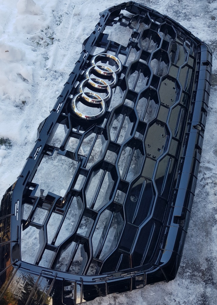 Gril Audi RSQ8 Plaster Miodu RS Q8 Atrapa | Wrocław | Kup teraz na ...