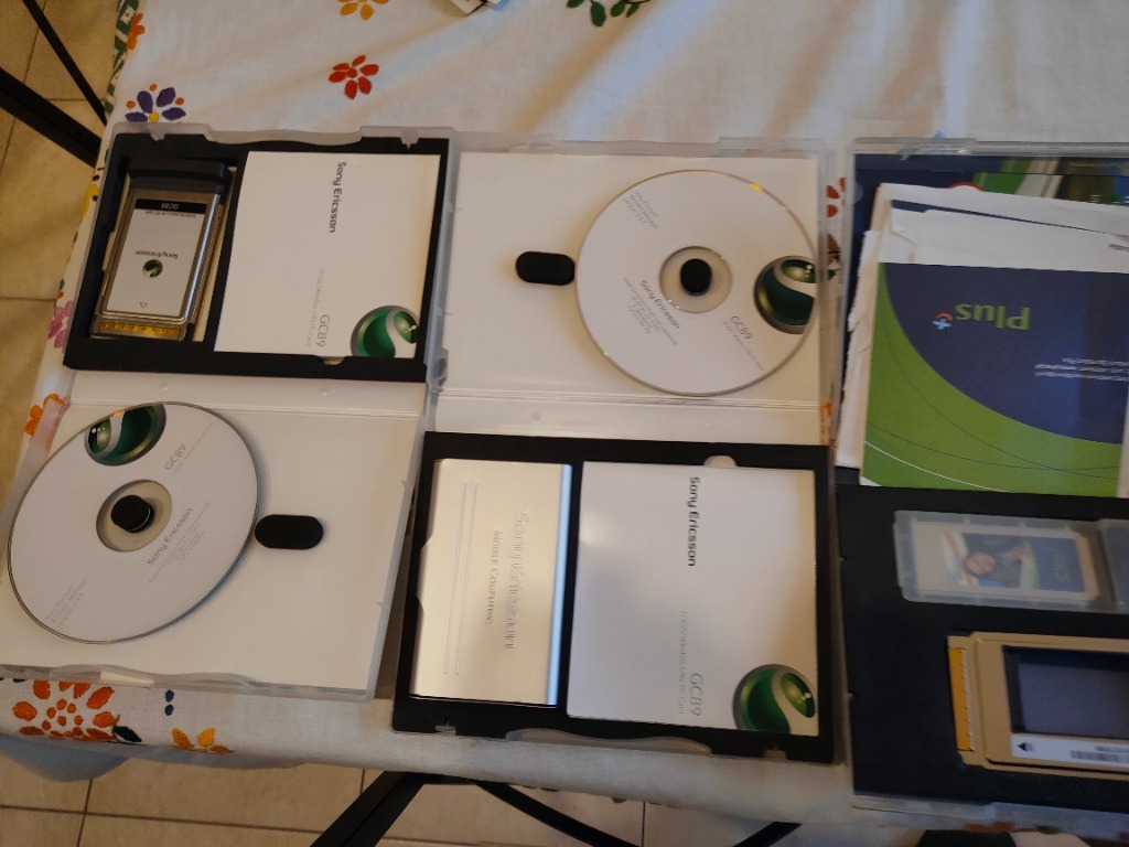 Modemy SONY ERICSSON PC GC89 EDGE WLAN | Wiry | Kup teraz na Allegro ...