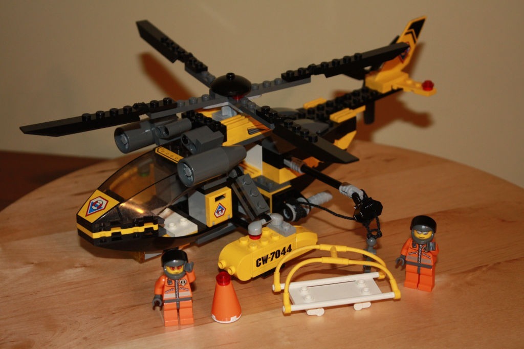 Lego Town 7044 Śmigłowiec ratunkowy | Legnica | Kup teraz na Allegro ...