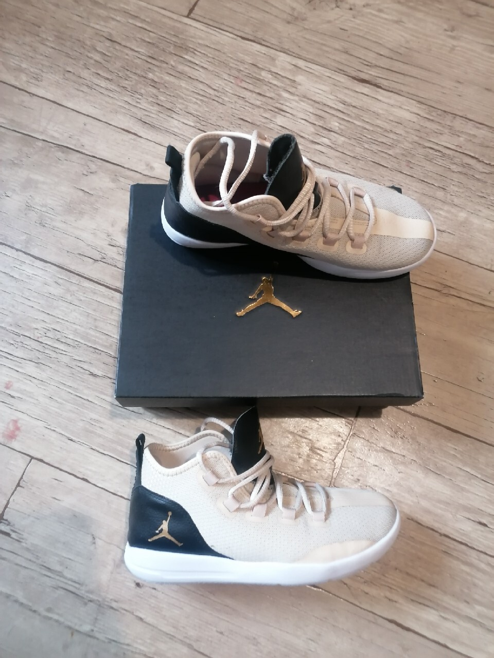 Buty adidasy Jordan w roz 38 | Jaroszowice | Kup teraz na Allegro Lokalnie