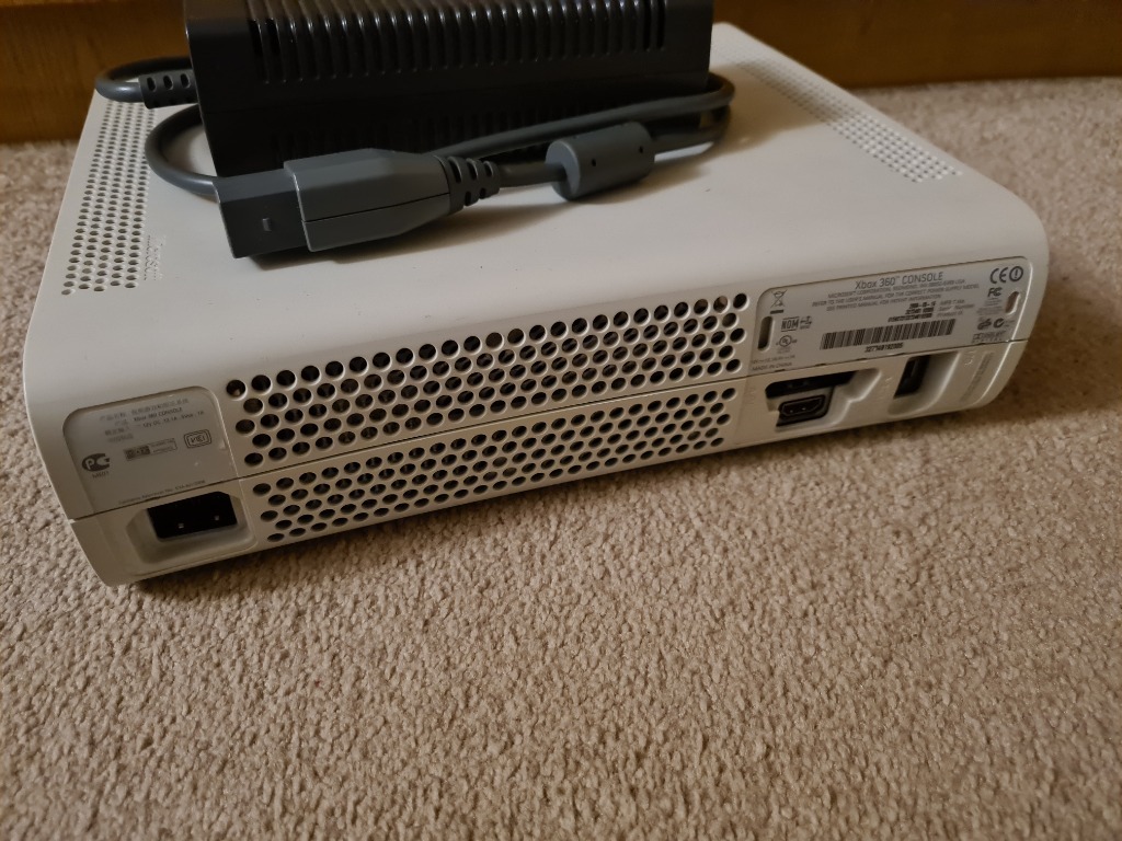 XBOX 360 FAT (HDMI) | Janów Lubelski | Kup teraz na Allegro Lokalnie