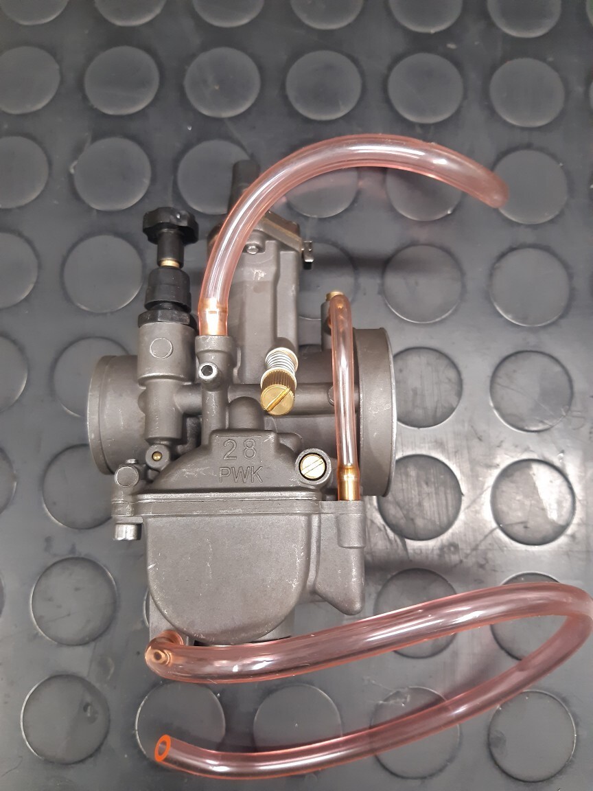 Gaznik pwk 28mm | Nowy Tomyśl | Licytacja na Allegro Lokalnie