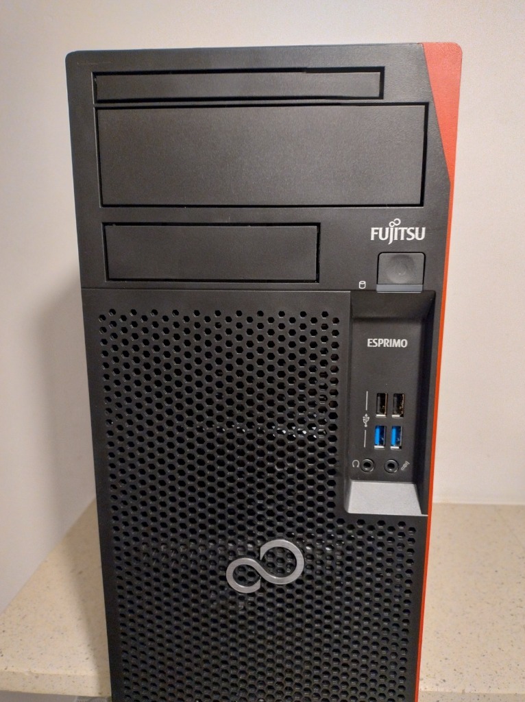 FUJITSU ESPRIMO P558 i5-9600 16GB 256GB M2 Win11 | Plewiska | Kup teraz ...