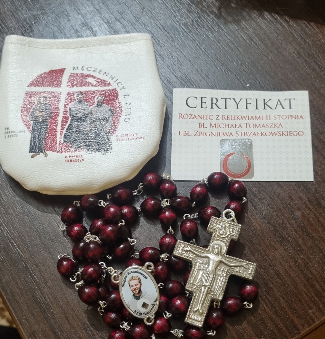 różaniec Męczenników z Peru relikwia ex indumentis | OLSZTYN | Kup teraz na Allegro Lokalnie