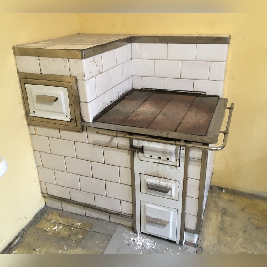 Stary piec kaflowy kuchenny | Węgierska Górka | Ogłoszenie na Allegro ...