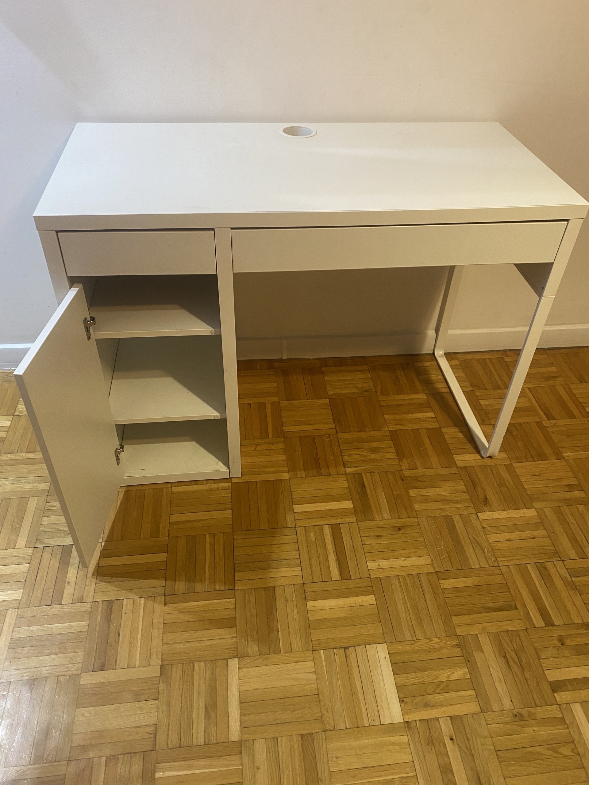 Biurko IKEA z szufladami i półkami | Strzegom | Kup teraz na Allegro ...