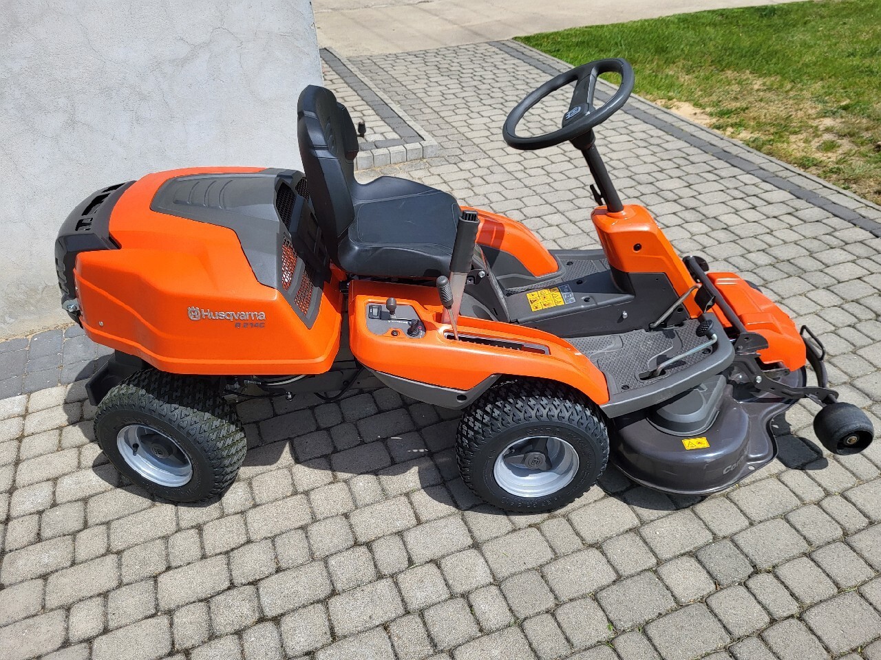 Traktorek kosiarka Husqvarna Rider r214C 2022r. | Dymki | Ogłoszenie na ...