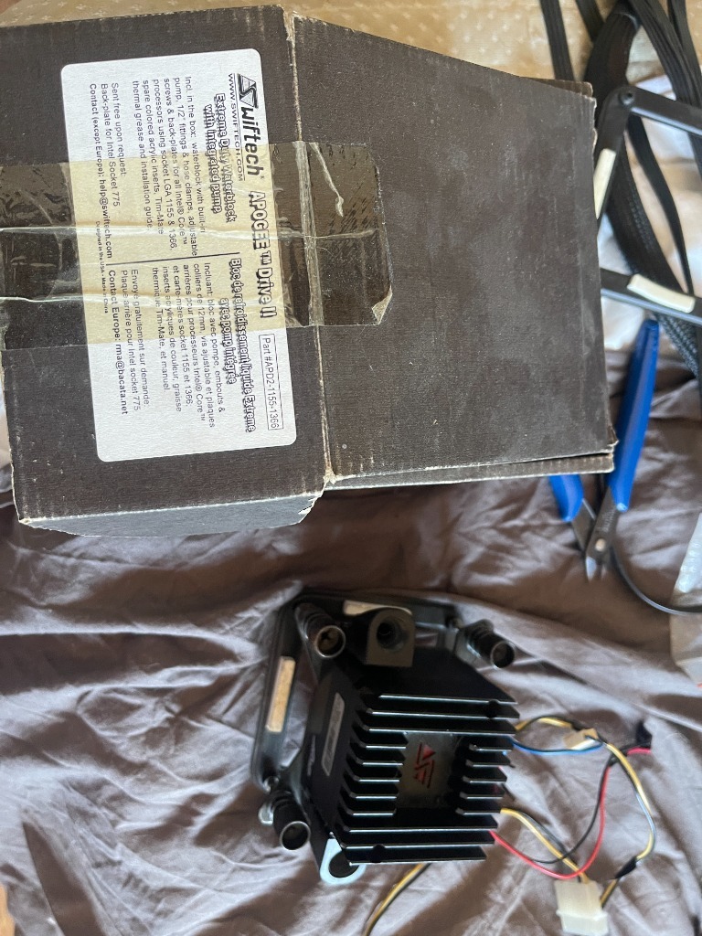 Swiftech Apogee Drive II blok + pompka w jednym sprawdz | Kraków | Kup ...