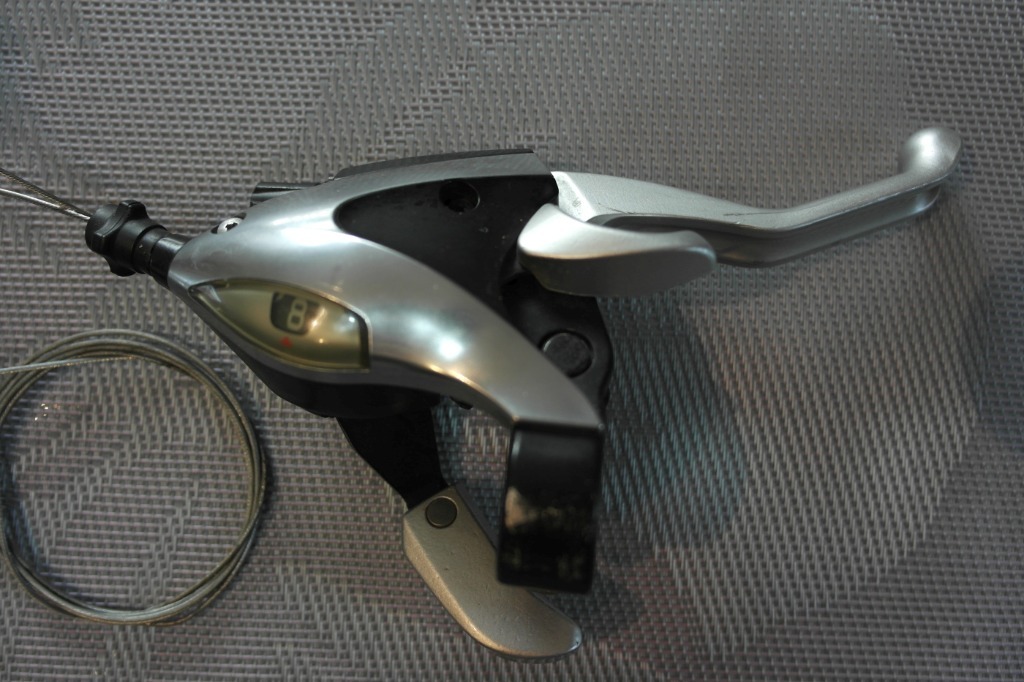 KLAMKOMANETKI 3x8 SHIMANO ALIVIO ST-M405 | Starachowice | Kup teraz na ...