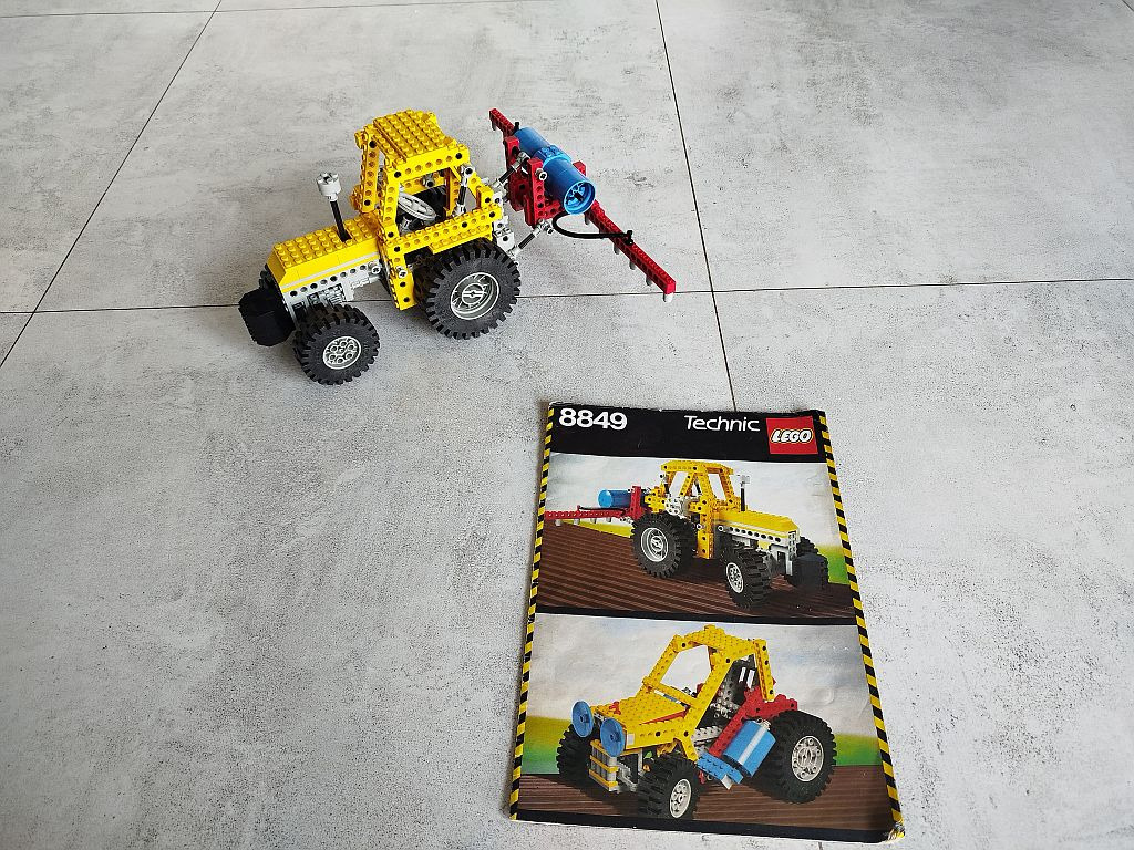 Lego 8849 Tractor | Świerzowa Polska | Ogłoszenie na Allegro Lokalnie