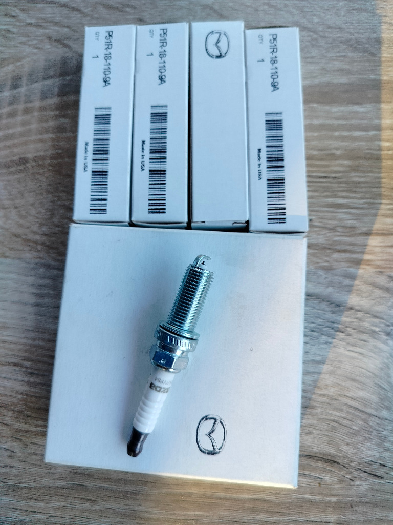 ŚWIECE ZAPŁONOWE MAZDA P51R181109A KOMPLET | Poznań | Kup teraz na ...