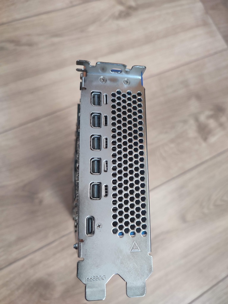 AMD Radeon Pro W5700 8GB GDDR6 5 mDP | Złotoryja | Ogłoszenie na ...