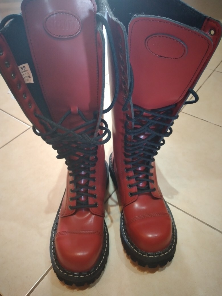 Czerwone glany Steadys rozmiar 39 | Bydgoszcz | Kup teraz na Allegro ...