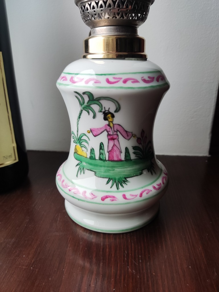 Stara francuska porcelanowa lampa naftowa | MOGILANY | Kup teraz na Allegro Lokalnie