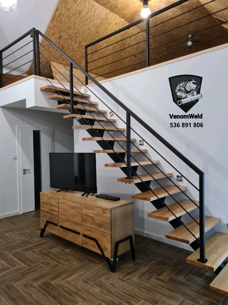 Schody stalowe metalowe nowoczesne samonośne loft | Skarżysko-Kamienna ...