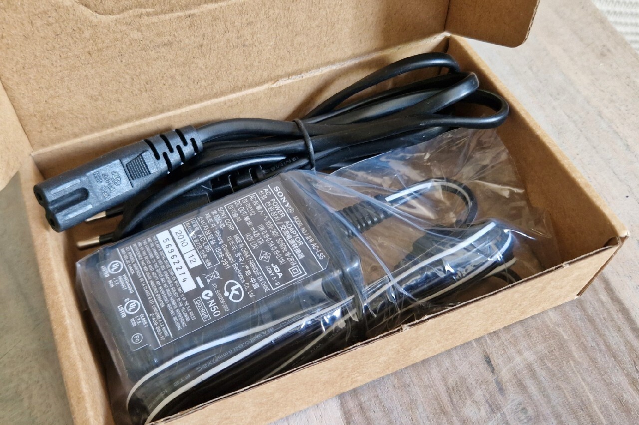 Zasilacz AC-LS5 do kamer Sony | Piaseczno | Licytacja na Allegro Lokalnie