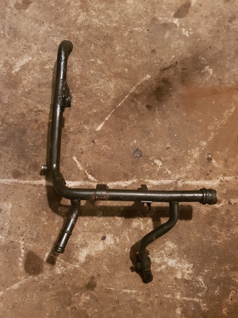 Przewód układu chlodzienia 1 9 TDI 038121065BG | Skrzynno | Kup teraz ...