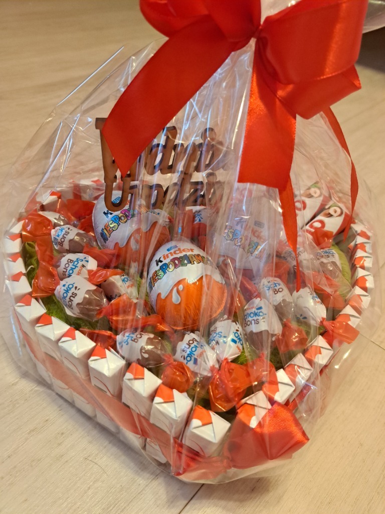 Serce kinder box słodycze prezent dziecko | Domaniów | Kup teraz na ...