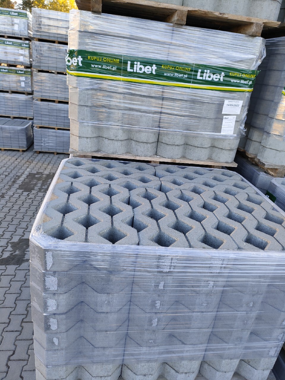 Krawężniki drogowy najazdowy Kostka brukowa Libet | Myślenice | Kup ...