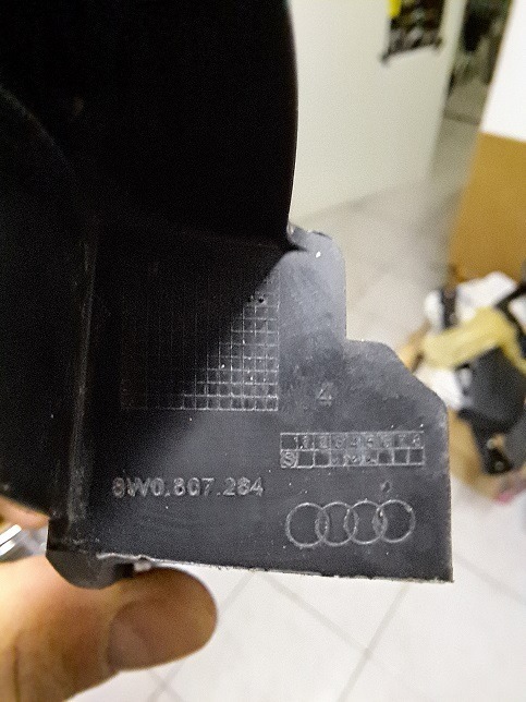 Audi OE 8W0807284 ślizg zderzaka prawy Audi A4 B9 | Gdańsk | Kup teraz ...