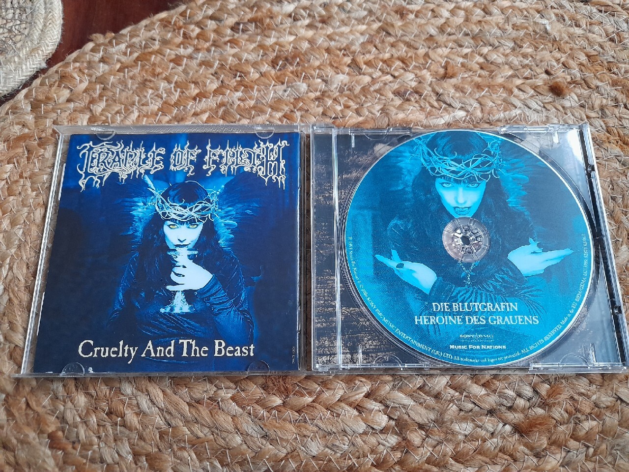 Cradle of Filth - Cruelty and the Beast CD | Wieliczka | Kup teraz na ... Cradle of Filth - Cruelty and the Beast CD | Wieliczka | Kup teraz na ...