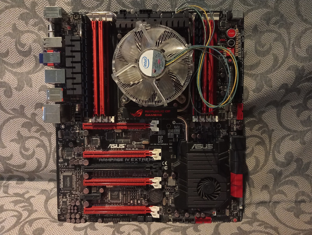 Płyta główna Asus Rampage IV extreme + 24 GB ram+ i7 3930K LGA 2011 ...