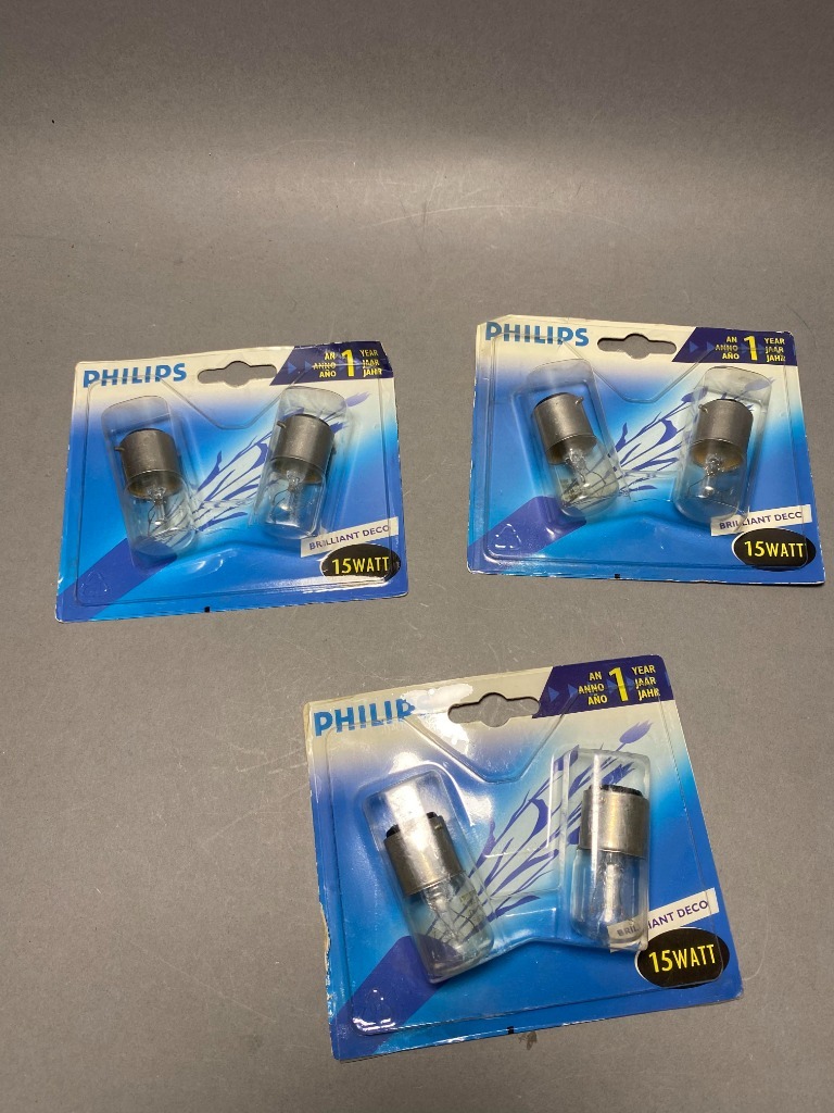 ŻARÓWKI PHILIPS. ANGIELSKI GWINT B22. 15W | Racula | Kup teraz na ...