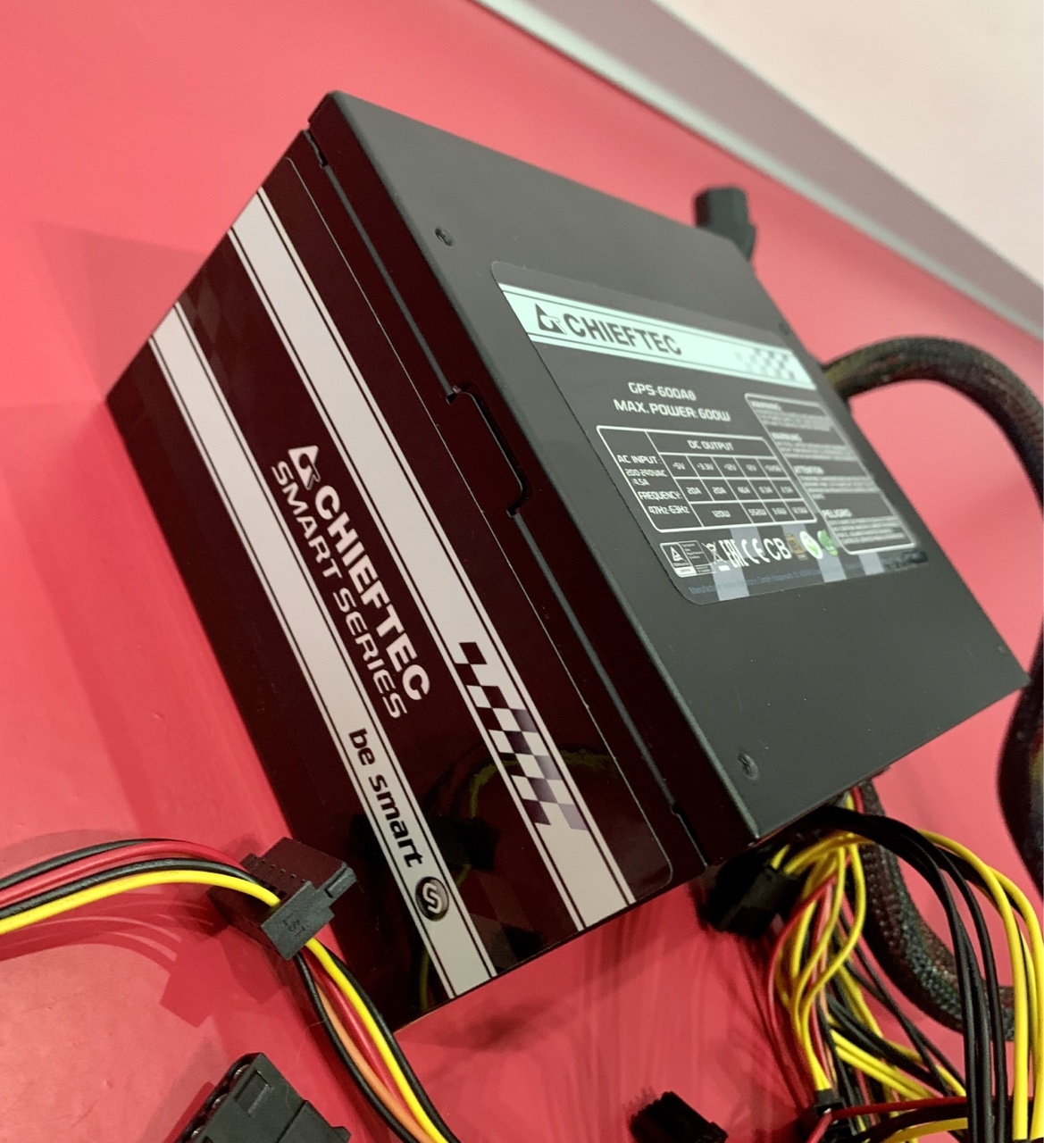 Zasilacz CHIEFTEC Smart GPS-600A8 600W - OKAZJA! | Dąbrowa Górnicza ...