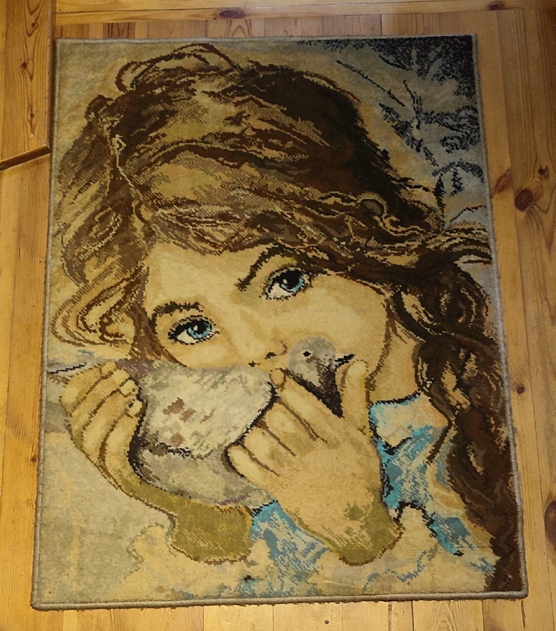 Gobelin PRL Dziewczynka z Gołębiem "Zamorska" | Grodzisk Mazowiecki ...