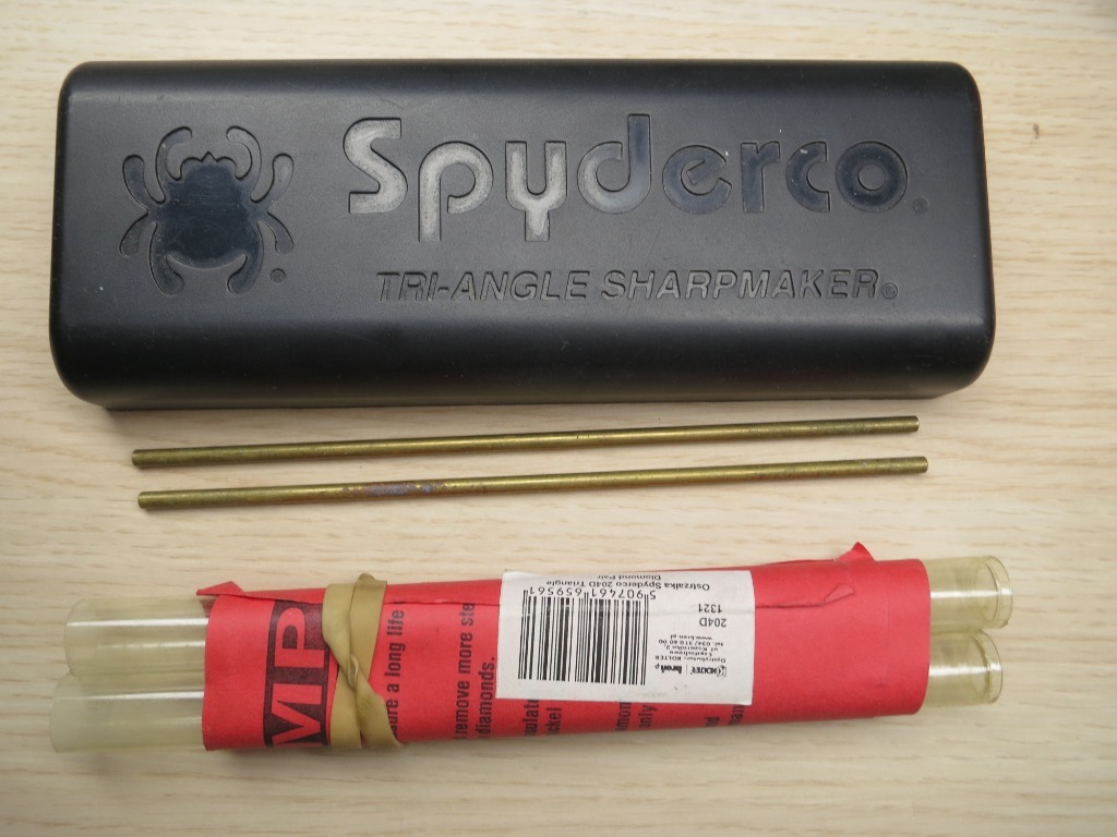 Ostrzałka Spyderco Triangle + Spyderco TriAngle Stones Diamond Pair ...